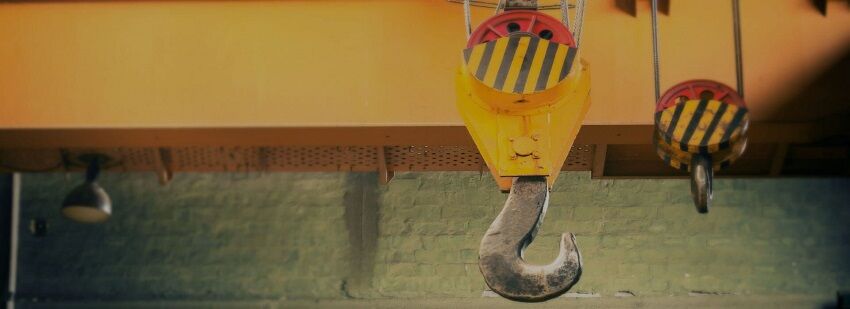 Safely Handling Hot Metal with Industrial Hoists